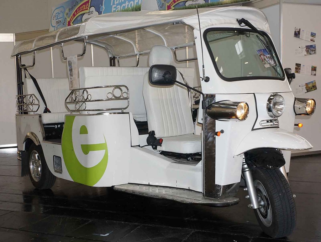 Elektrisch ins Tukatukaland - ein Besuch bei GOVECS auf der eCarTec ...